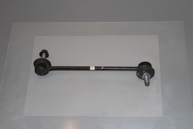Hyundai i10 Stub Axle with Hub and Bearing Front Passengers Side ...