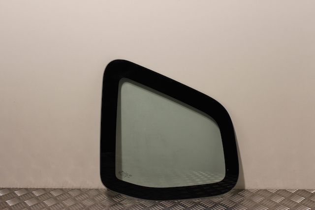 Dacia Duster Quarter Panel Window Glass Rear Drivers Side - Rear End ...