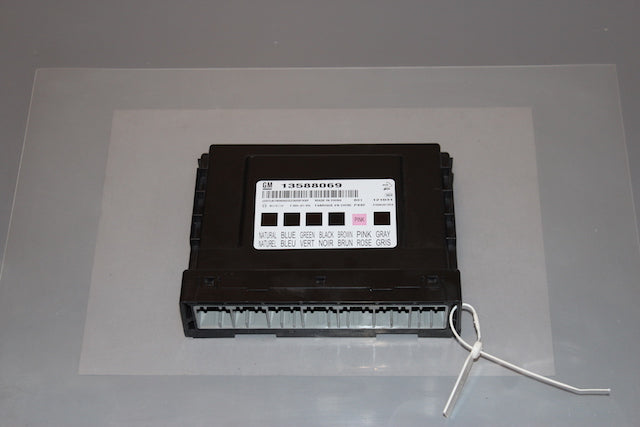 Opel Mokka Body Control Module BCM - Interior Parts - Opel Mokka 2013 1 ...