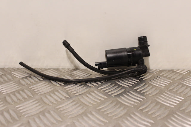 Dacia Duster Windscreen Wash Water Bottle Motor - Front End Parts ...
