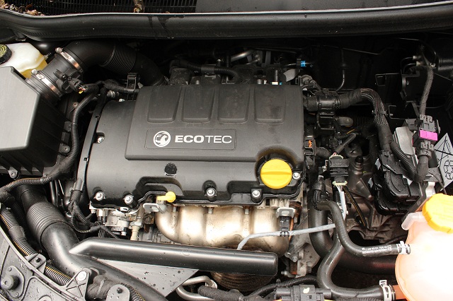 Opel Corsa Windscreen Panel - Front End Parts - Opel Corsa 2012 1.4L ...