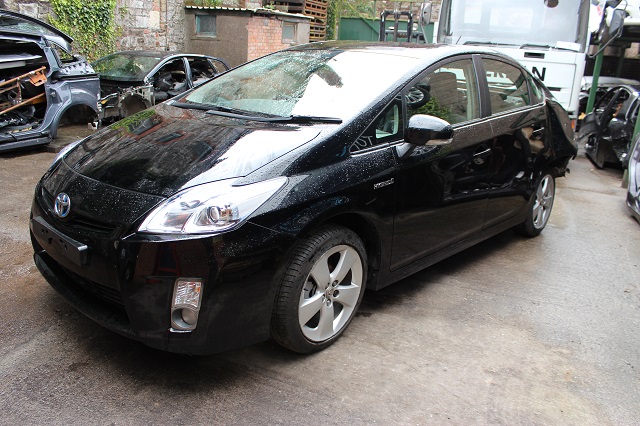 Toyota Prius Handbrake Lever - Interior Parts - Toyota Prius 2010 1.8L ...